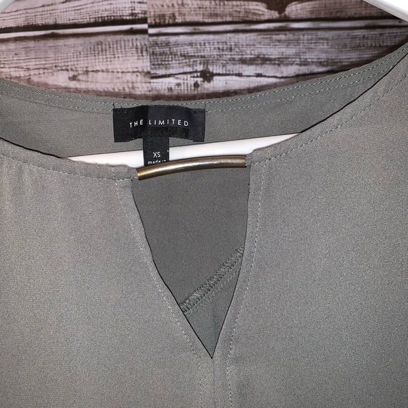 The Limited | Tops | Keyhole Blouse | Poshmark
